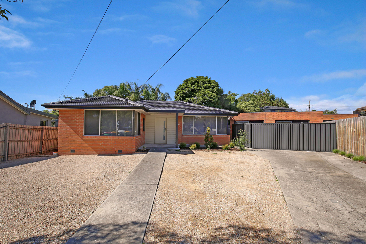 11 Mansfield Court, BUNDOORA VIC 3083 - Stockdale & Leggo