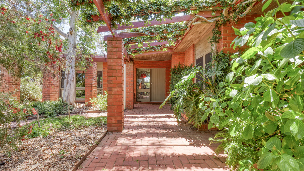 305 Cornish Road, Ardmona VIC 3629 - Stockdale & Leggo