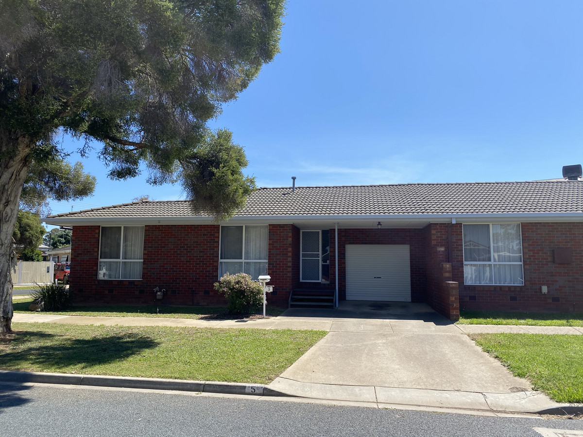 5 Victoria Street, SHEPPARTON VIC 3630 - Stockdale & Leggo