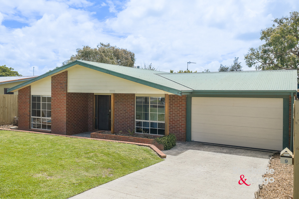 9 Wilson Avenue, INVERLOCH VIC 3996 - Stockdale & Leggo